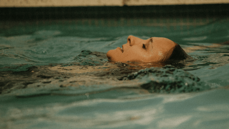 Float Therapy Guide | Benefits, Tips & Sensory Deprivation